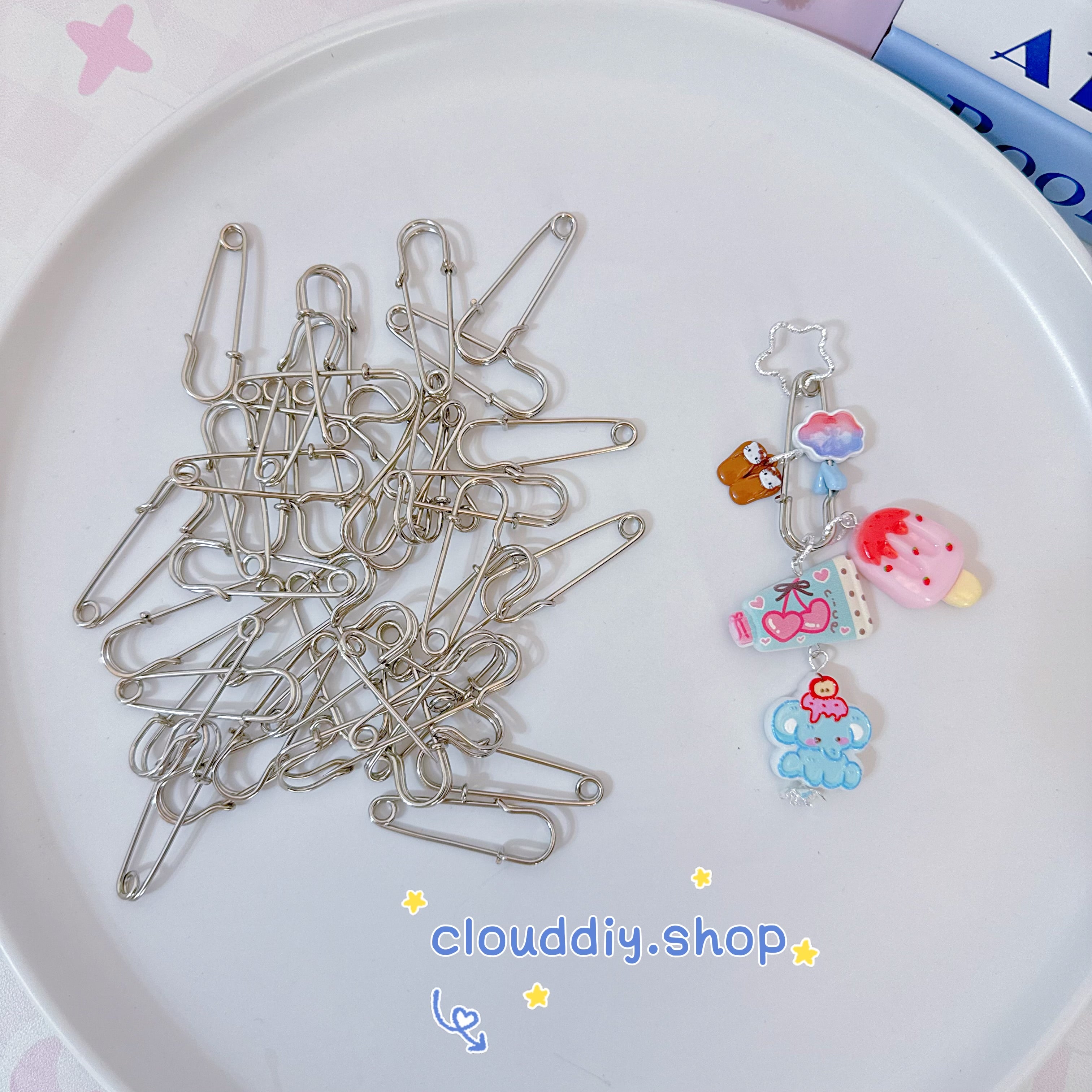 Button Clasp – CloudDIY